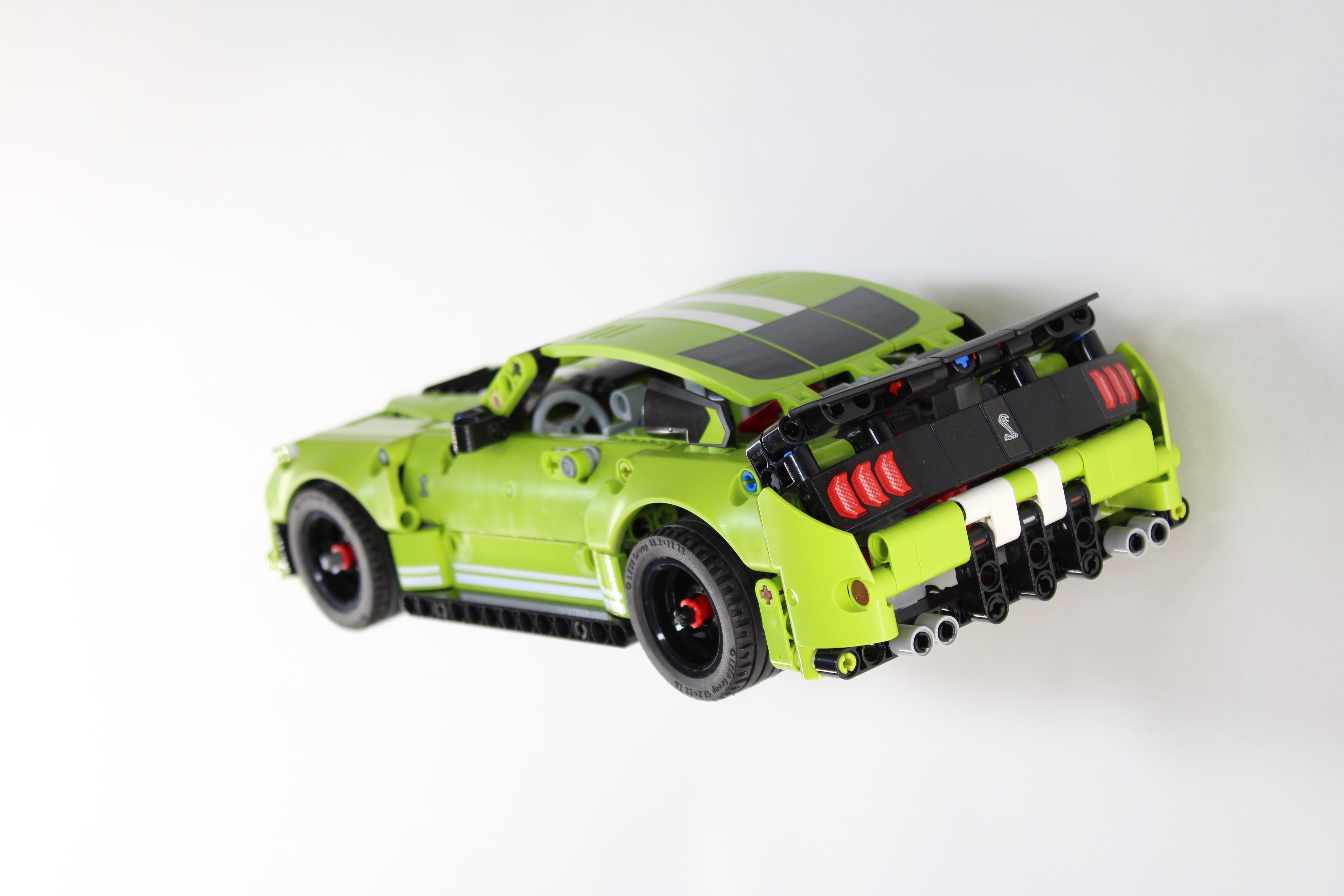 Wall Mount for LEGO® Technic 42138 Ford Mustang Shelby® GT500® – HOX3D